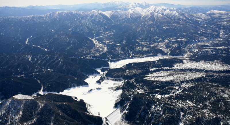 【全国旅行支援】大雪ダムdeアイスカルーセル＆冬遊び♪in国立公園 | 北海道ツアー、北海道旅行を探すなら格安旅行のJJ tour【東京発】